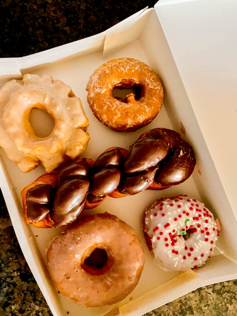 Best Donut Shops In San Antonio (2025) - The San Antonio Things