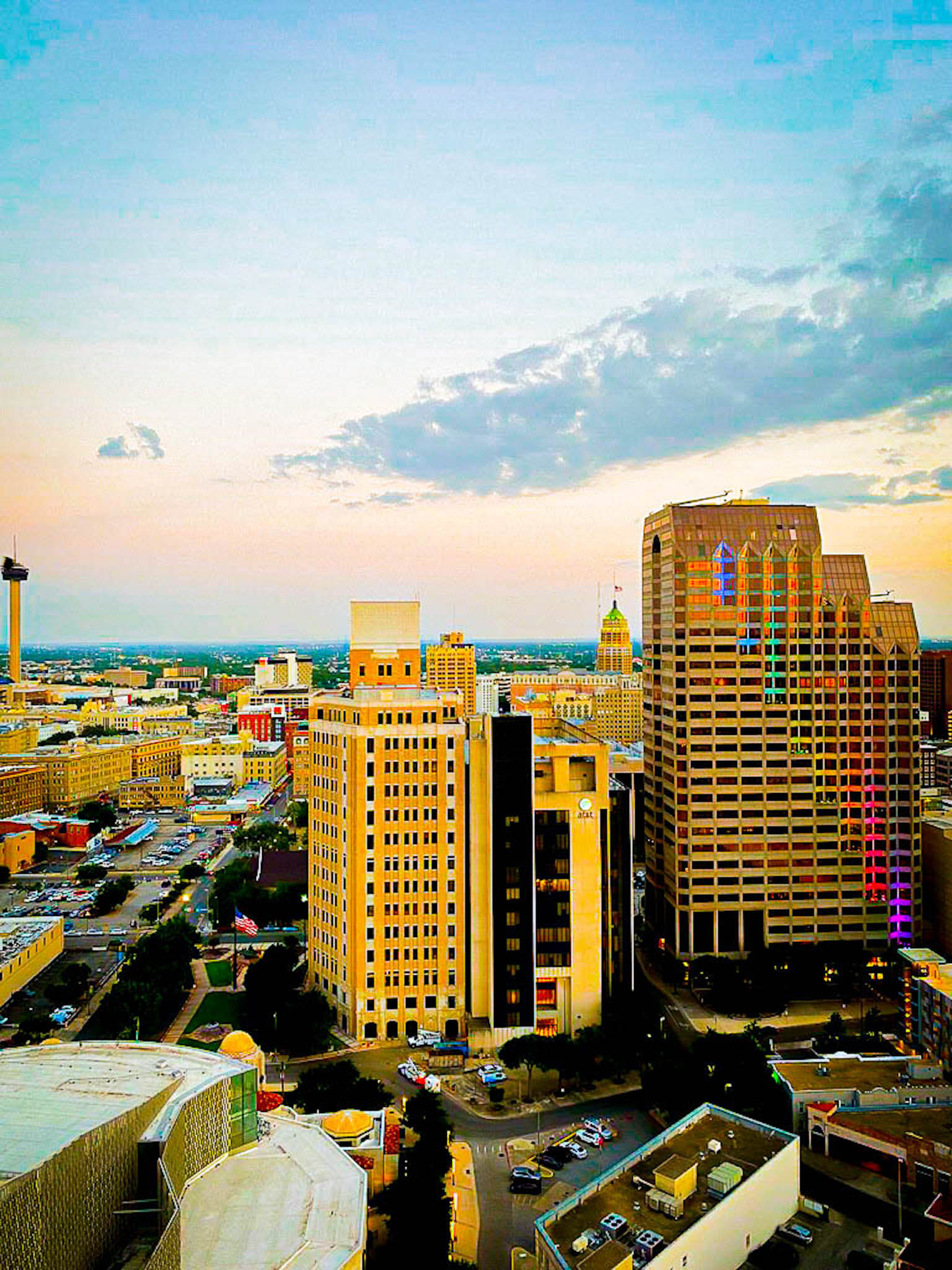 Where To Stay in San Antonio - The San Antonio Things