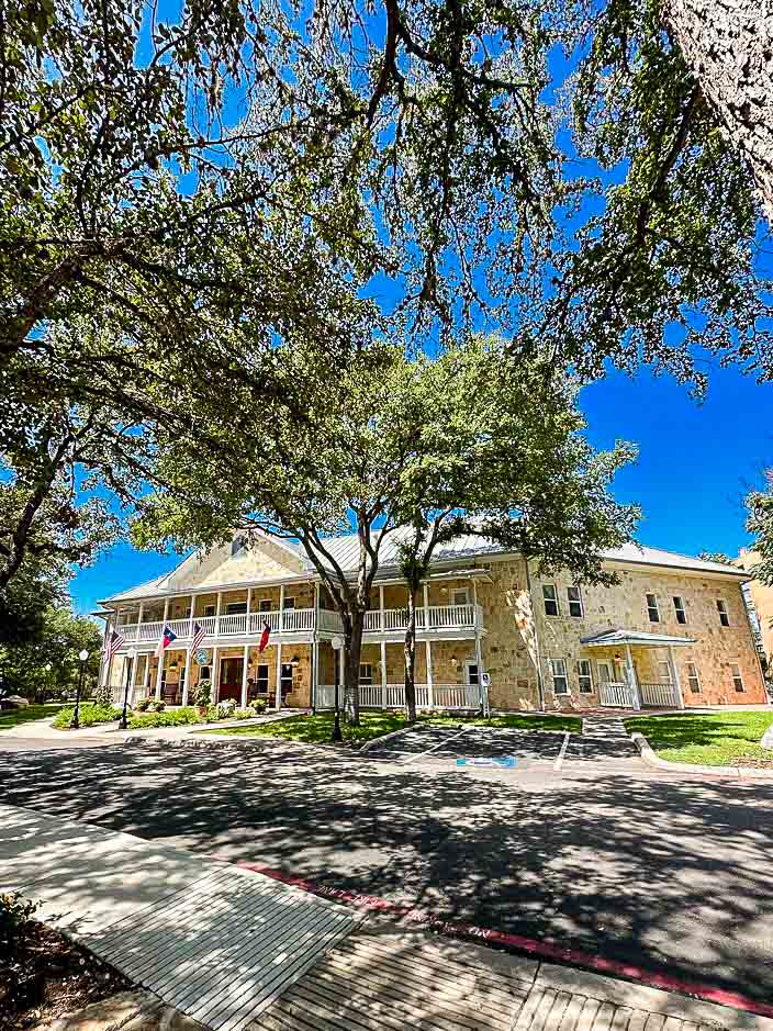 How To Plan The Perfect Day Trip to Gruene, TX - The San Antonio Things