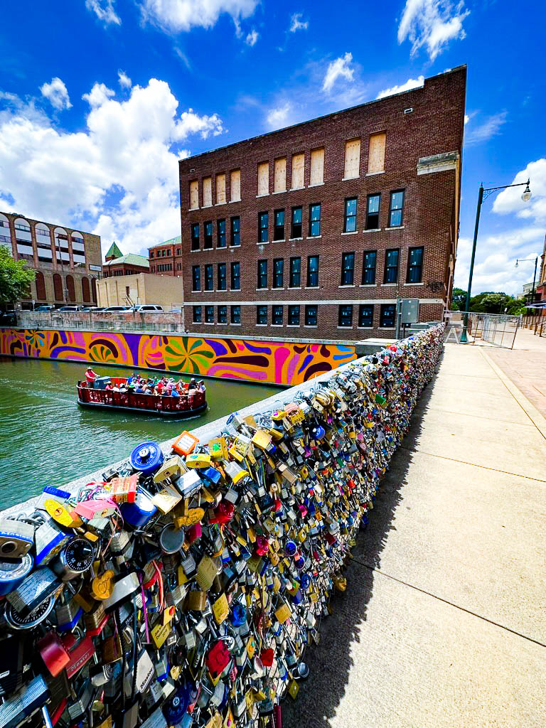 Love Lock Bridge in San Antonio Might Make You Fall In Love All Over ...