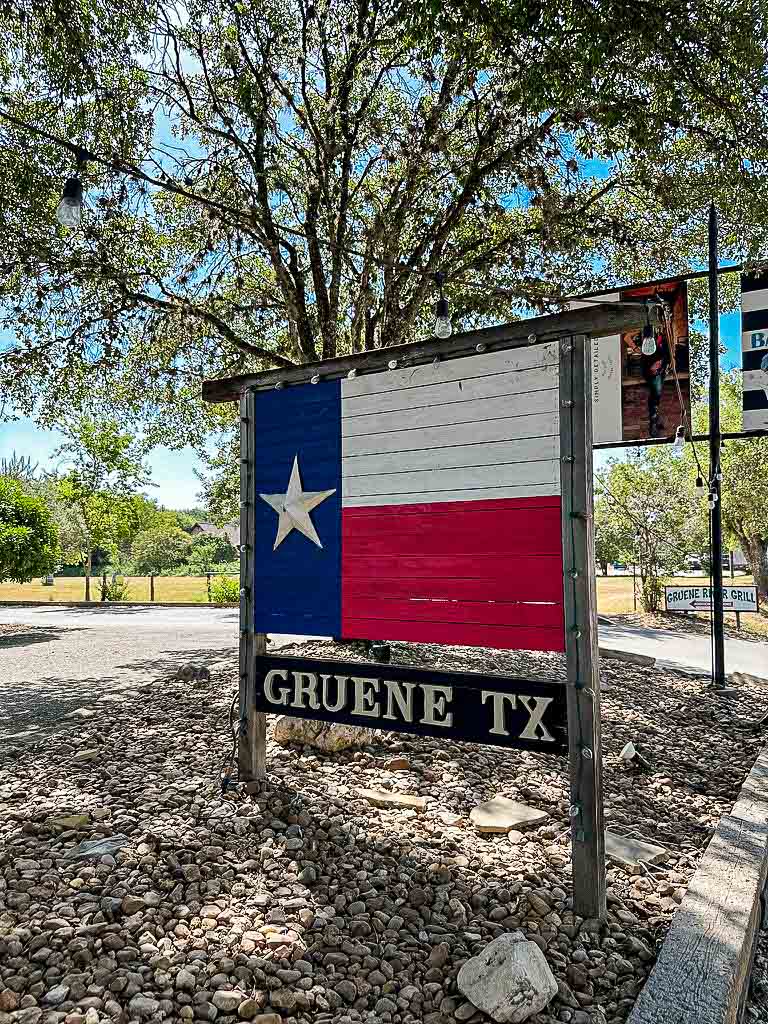 How To Plan The Perfect Day Trip to Gruene, TX - The San Antonio Things