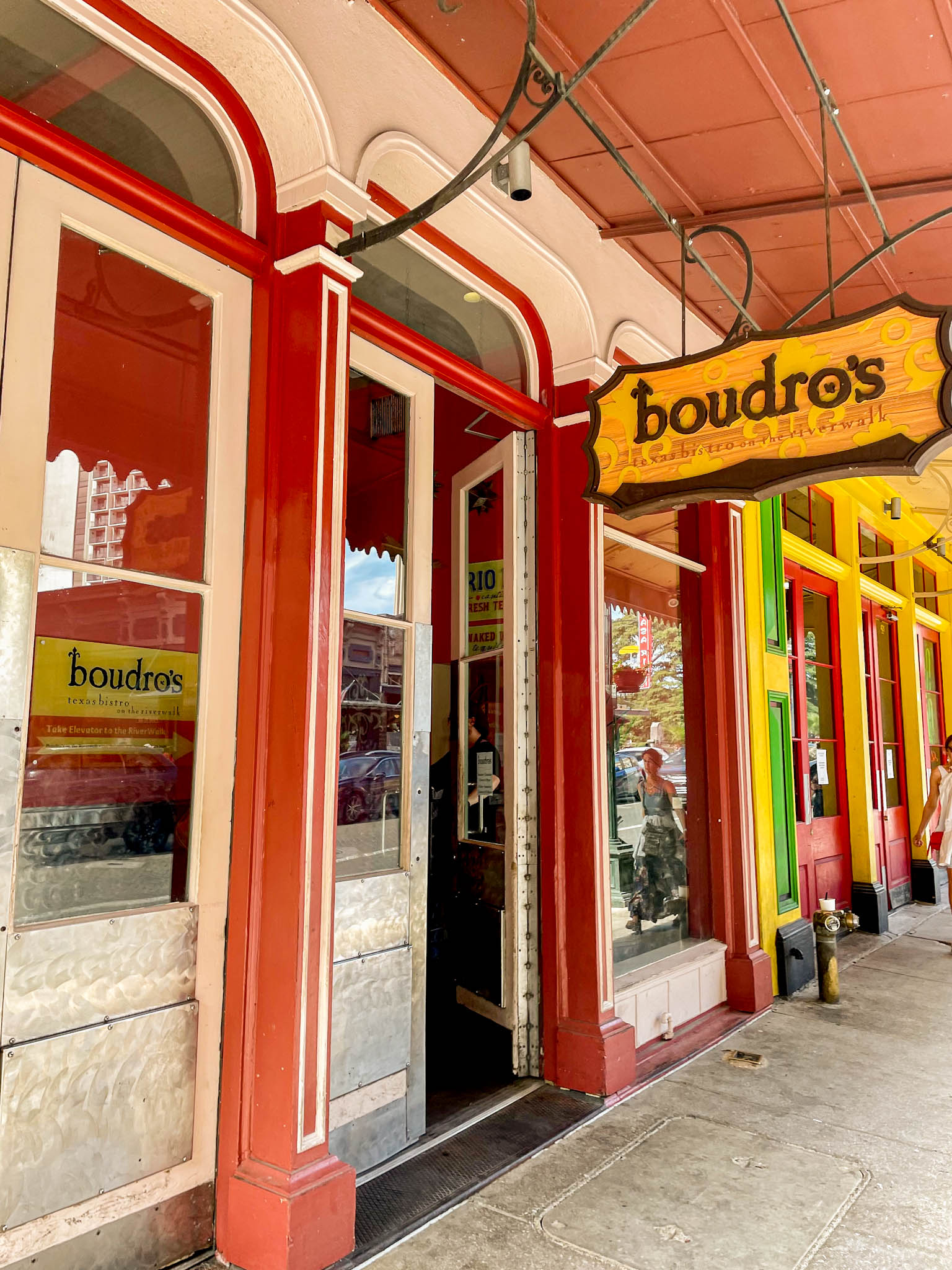 Boudros: The Best Restaurant on the San Antonio Riverwalk - The San ...
